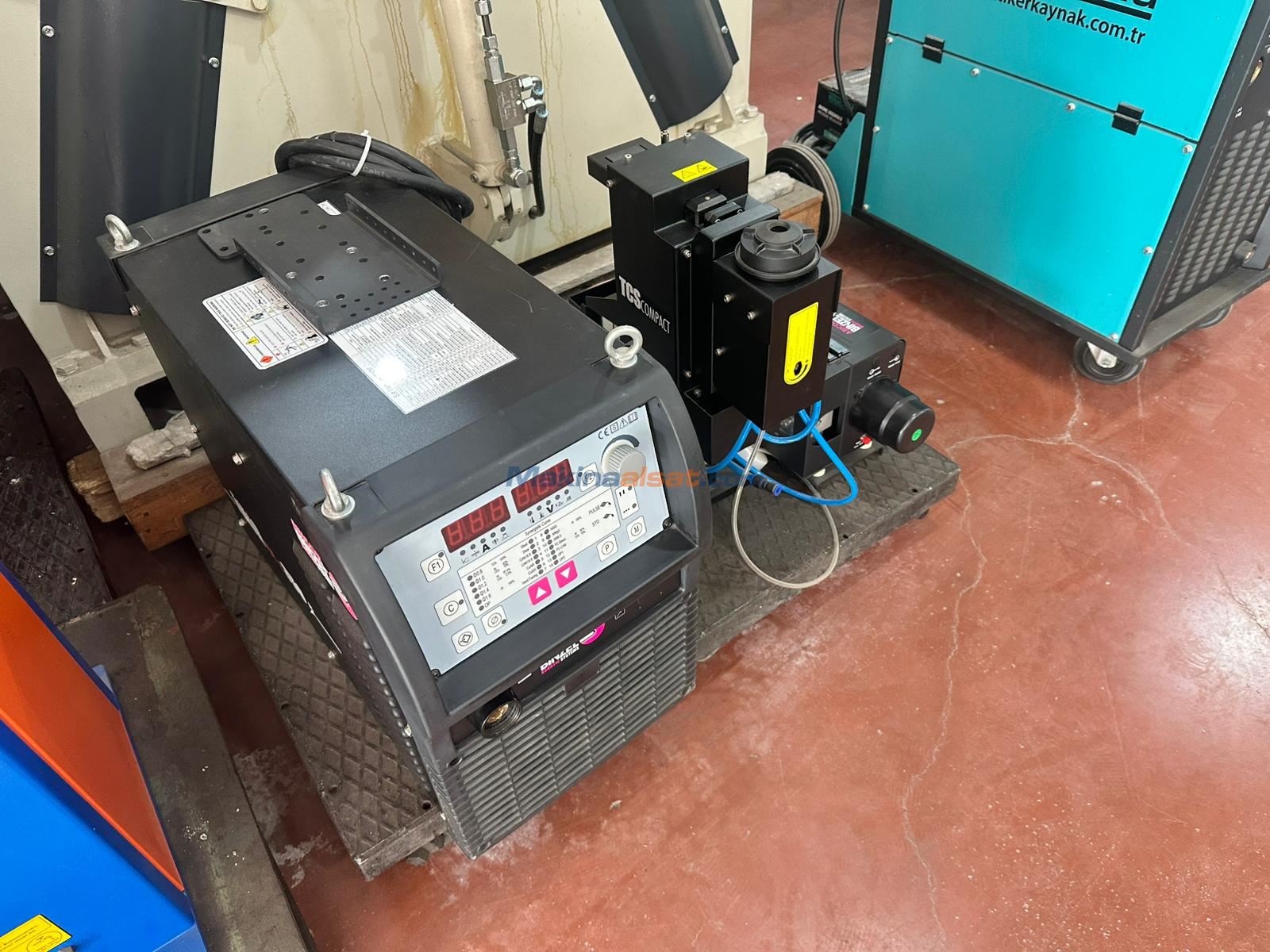 Satılık ikinci el TEMİZ ABICOR BINZEL IMIG PULSE 350 RS ROBOT KAYNAK ...