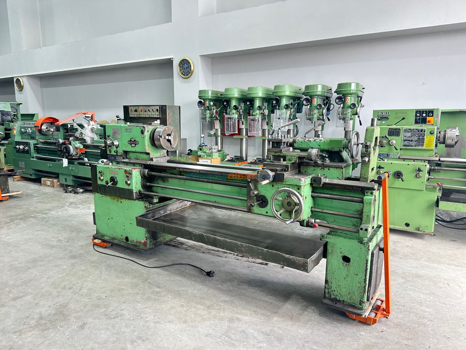 Satılık ikinci el SN 50-1/5 Metre Tezsan Tos Torna Universal Torna makinesi