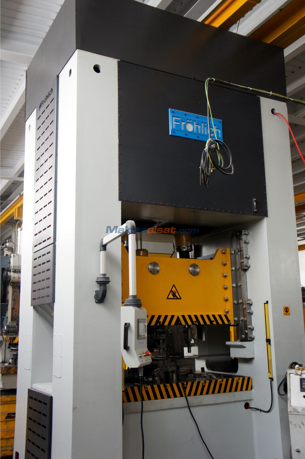 Satılık ikinci el Fröhlich H Tipi 600 Ton Eksantrik Pres Eksantrik ...