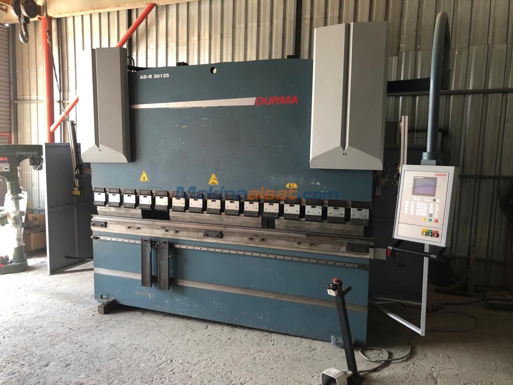 DURMA AD-R 3100X135 TON CNC ABKANT PRES Used Press Brakes machine for sale